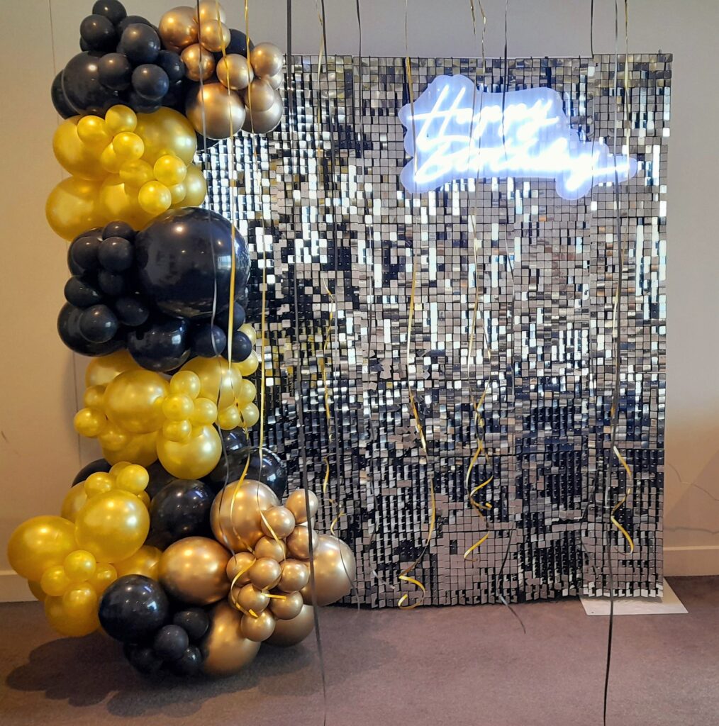 1.8m x 2.1m silver shimmer wall - Party World Balloon Co